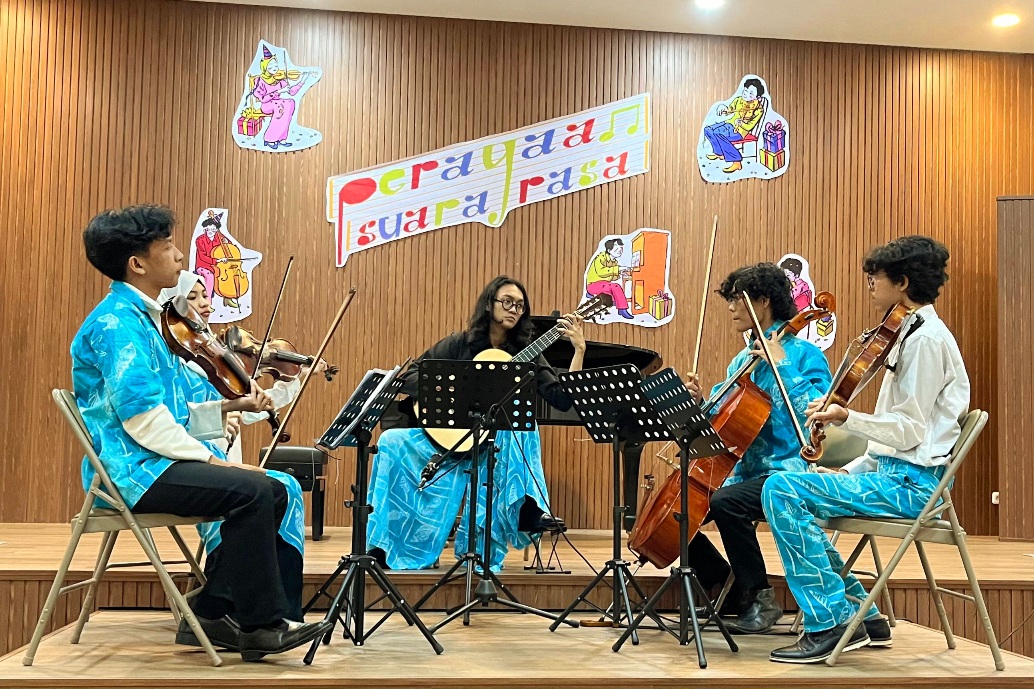 Perayaan Suara Rasa: Musisi Muda Dua Ketuk Hidupkan Karya Klasik dan ...