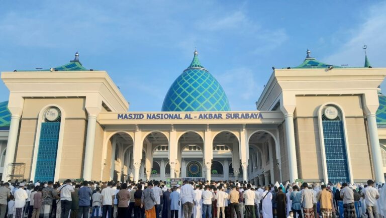 Masjid Al Akbar Surabaya Siap Tampung 40 Ribu Jemaah Salat Idul Adha ...